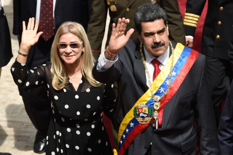 Quem é a primeira-dama da Venezuela, Cilia Flores?