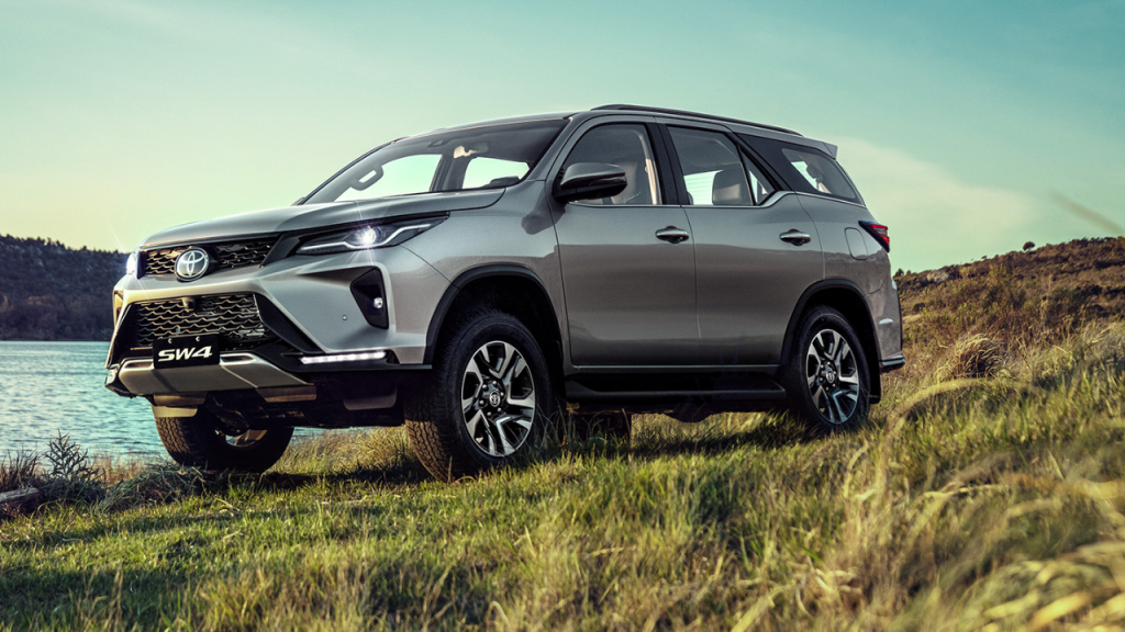 Por que o Toyota SW4 é o SUV mais confiável e luxuoso do Brasil?