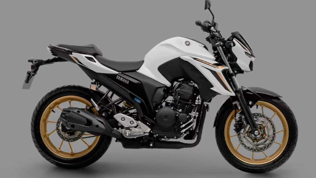 Yamaha lança FZ25 no Brasil com preço de R$ 23.590 e consumo de até 35 km/l