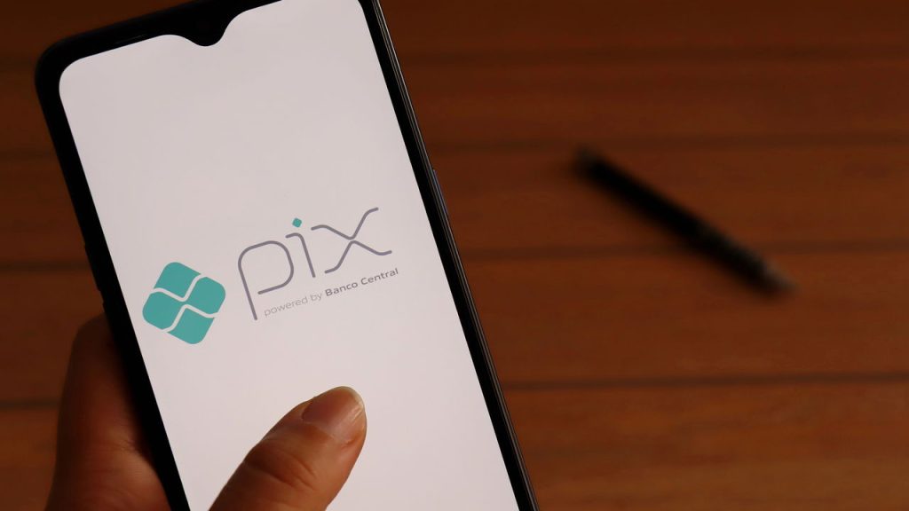Golpe do Pix Falso com IA fica mais perigoso no Brasil