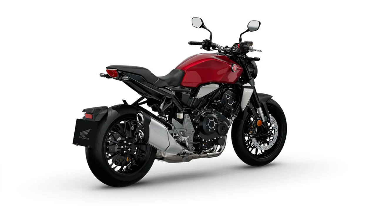 Duas versões da Honda CB 1000R 2025 com preços e consumo revelados