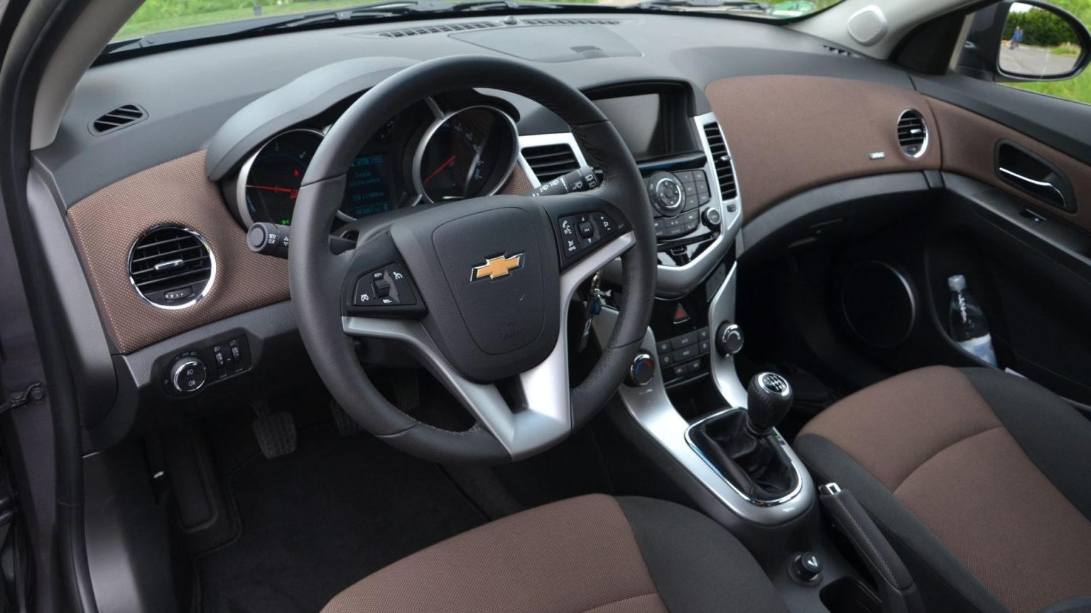 CHEVROLET SONIC: Conheça o novo SUV