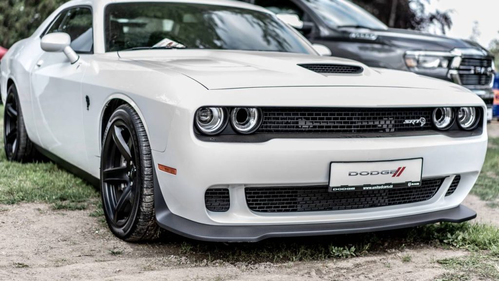 Os 4 carros muscle mais aclamados e comprados nos Estados Unidos ...